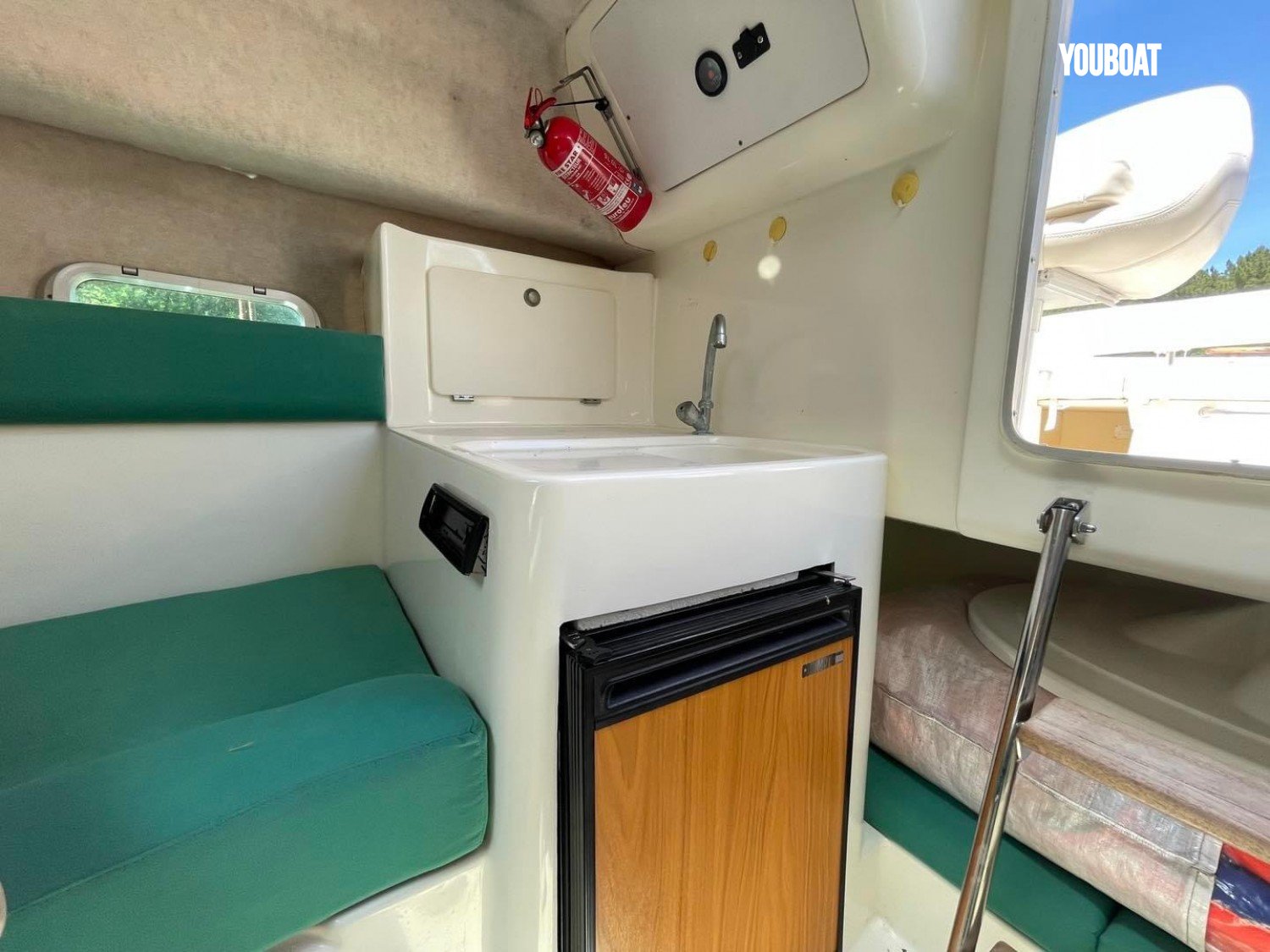 Vente Jeanneau Leader 705 occasion - Bateau à Moteur avec Cabine à ...